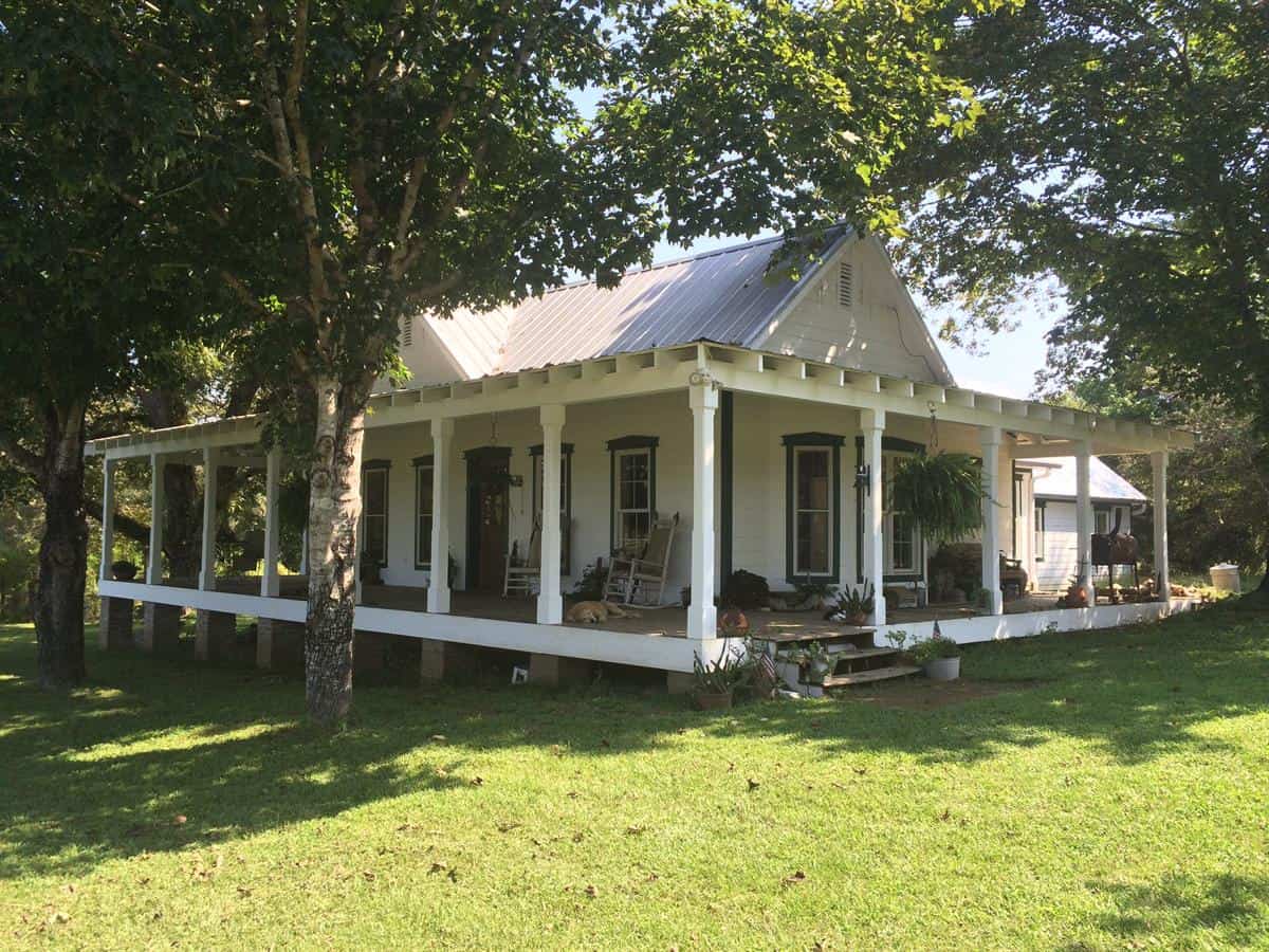 Farmstead with Home, Cattle Facilities and Great Hunting - LANDFLIP BLOG