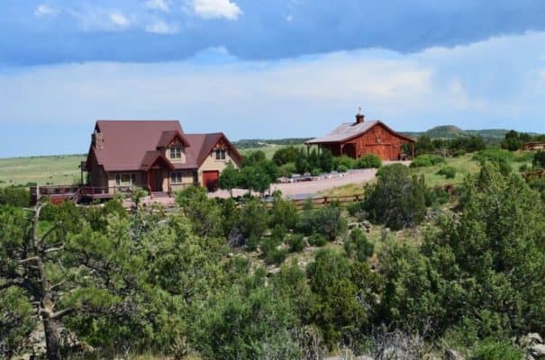 Lazy H Ranch with Sweeping Views of Pikes Peak - LANDFLIP BLOG