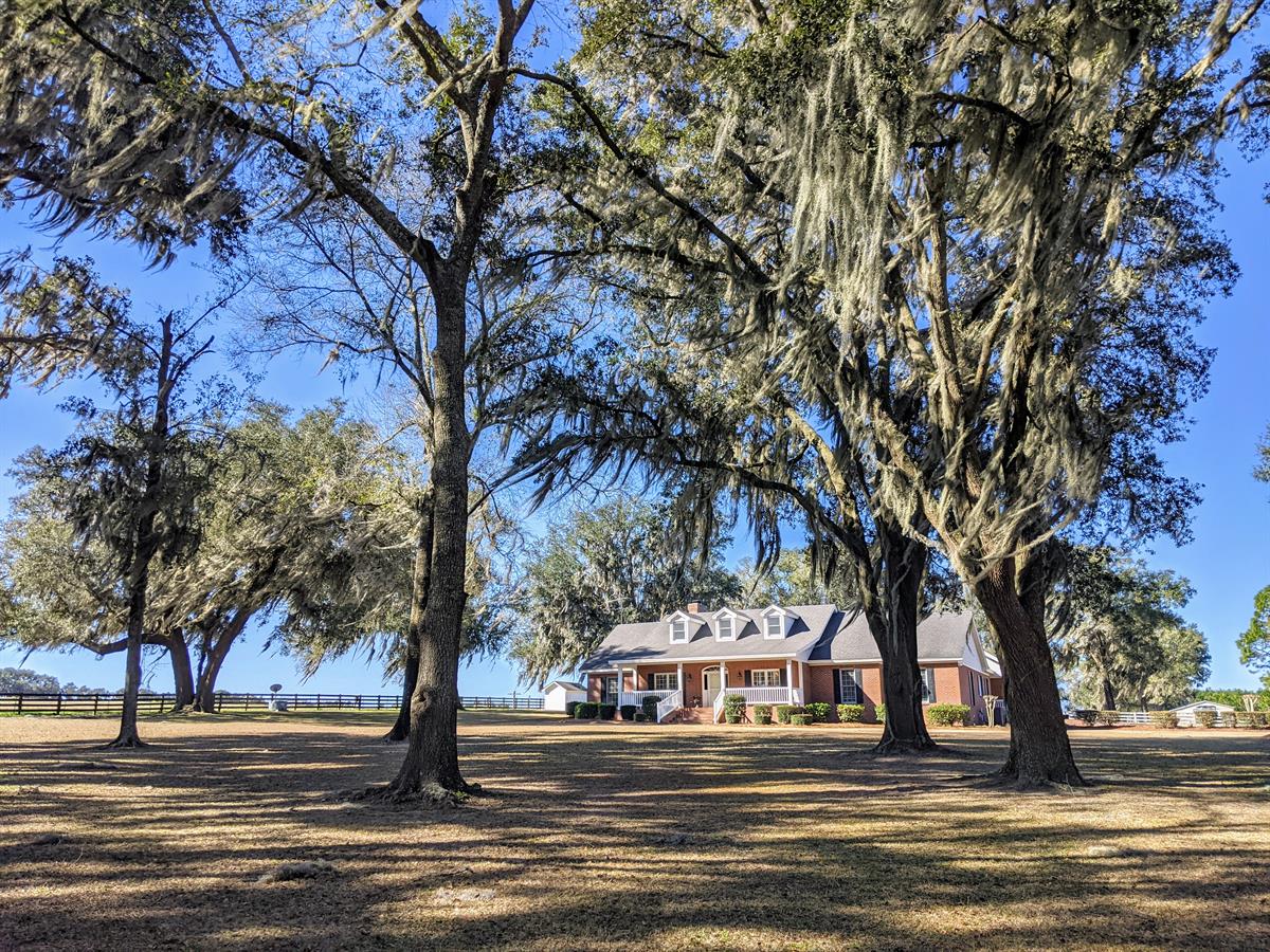 Turn-Key Cattle Farm with Luxurious Home - LANDFLIP BLOG